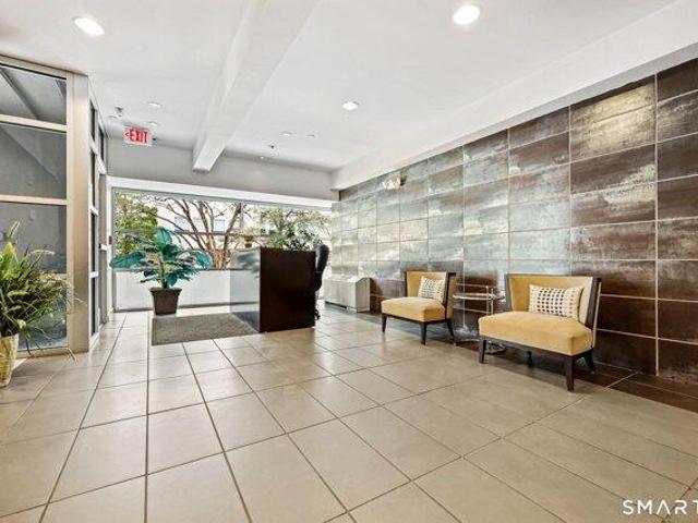2 bedroom, Stamford CT 06905 104788641