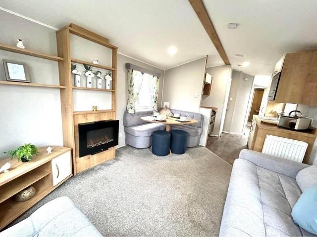 2 bedroom static caravan to rent