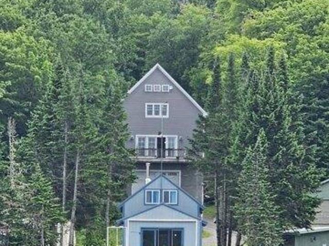 2 bedroom, Stewartstown NH 03576 104650161