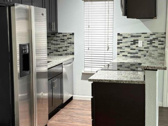 2 bedroom, Stockton CA 95207 88708911