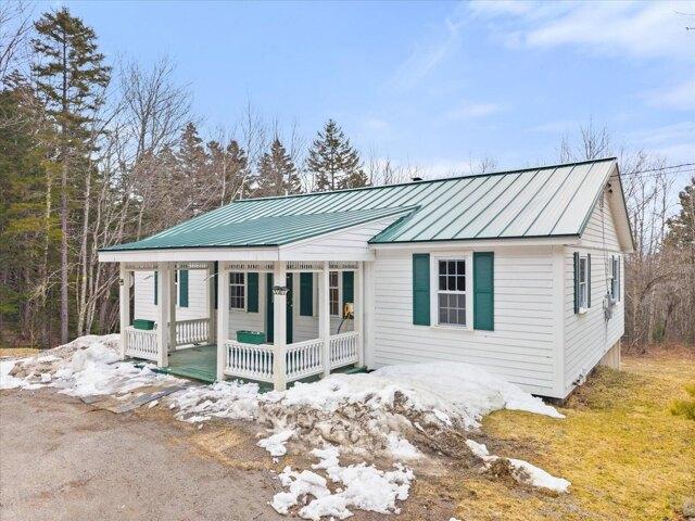 2 bedroom, Stockton Springs ME 04981 102158276