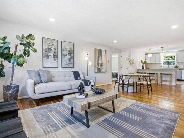 2 bedroom, Stoneham MA 02180 105189954