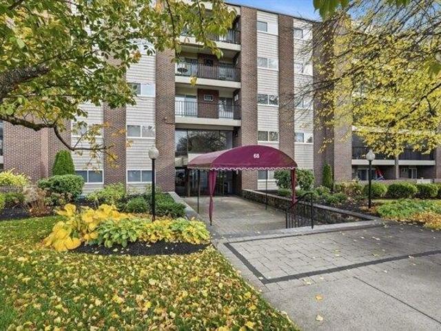 2 bedroom, Stoneham MA 02180 102345061