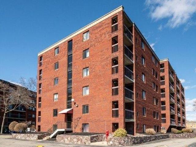 2 bedroom, Stoneham MA 02180 103019407