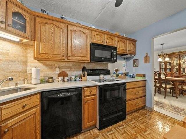 2 bedroom, Stoneham MA 02180 LS102823210
