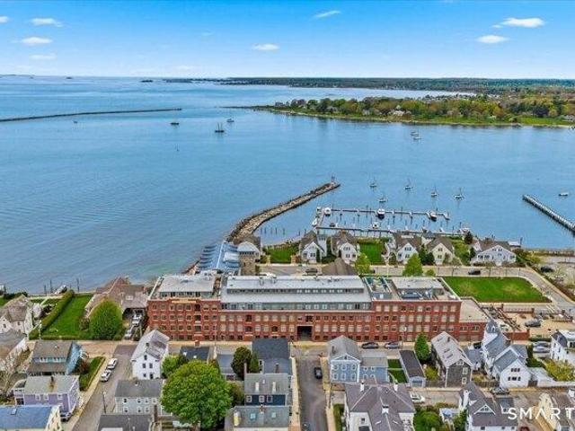 2 bedroom, Stonington CT 06378 102778811