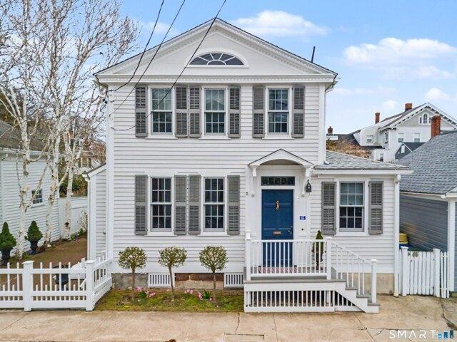 2 bedroom, Stonington CT 06378 102284249