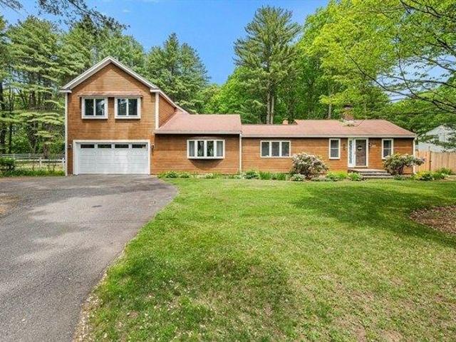 2 bedroom, Stow MA 01775 103071191