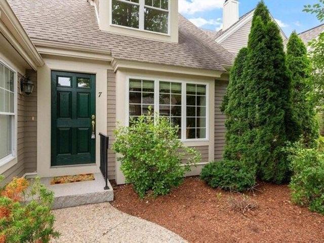 2 bedroom, Stow MA 01775 105041009