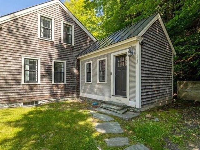 2 bedroom, Stowe VT 05672 104298773