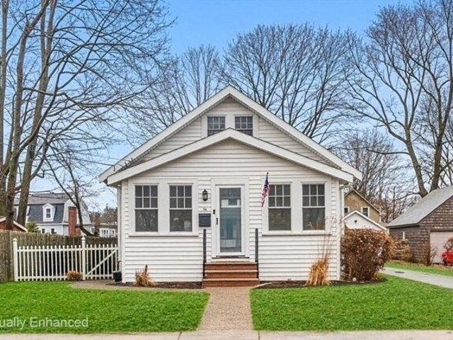 2 bedroom, Stoughton MA 02072 102369981