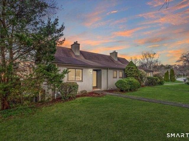 2 bedroom, Stratford CT 06614 102480119