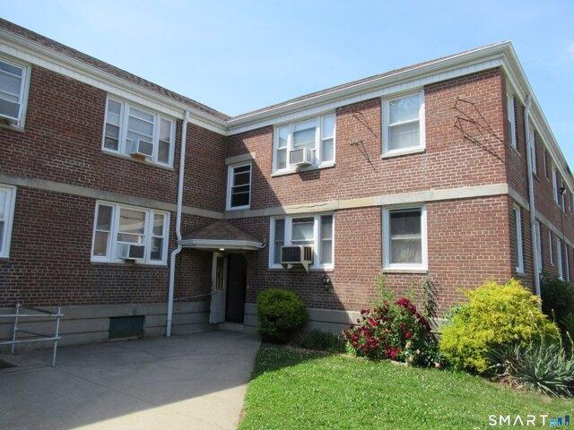 2 bedroom, Stratford CT 06614 104811400