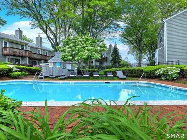 2 bedroom, Stratford CT 06615 104947010