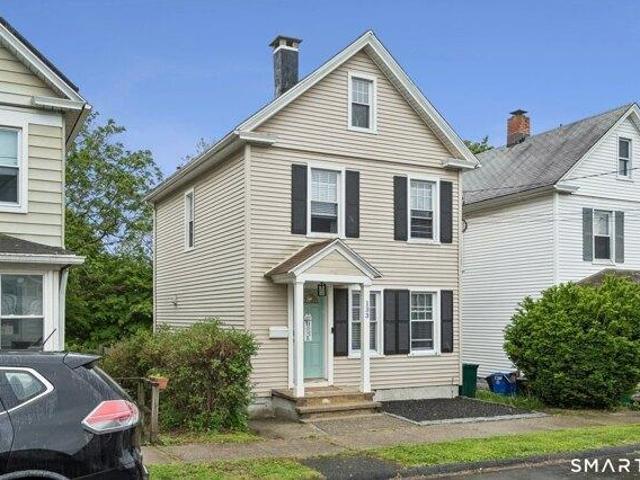 2 bedroom, Stratford CT 06615 105123910