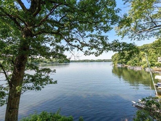 2 bedroom, Sutton MA 01590 104690343