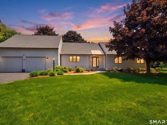 2 bedroom, Suffield CT 06078 104149229