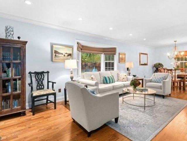 2 bedroom, Summit NJ 07901 102284862