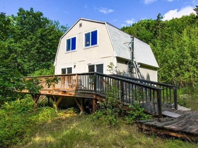 2 bedroom, Sumner ME 04289 102346212