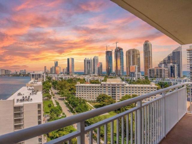 2 bedroom, Sunny Isles Beach FL 33160 LS100973534
