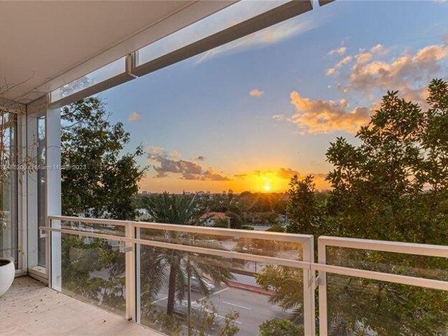 2 bedroom, Surfside FL 33154 90589205