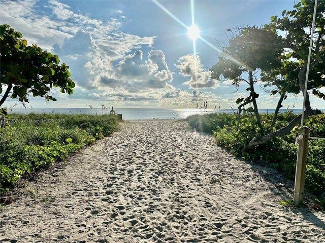 2 bedroom, Surfside FL 33154 90591754