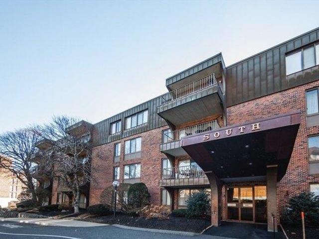 2 bedroom, Swampscott MA 01907 104409994