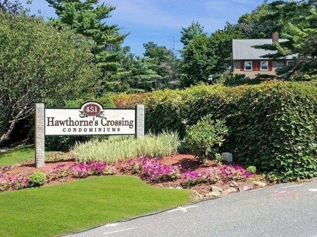 2 bedroom, Swampscott MA 01907 104264026