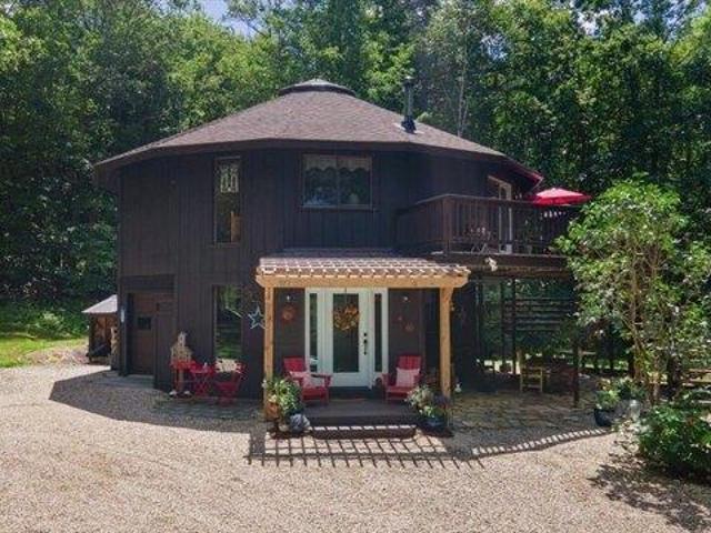 2 bedroom, Swanzey NH 03446 103223995
