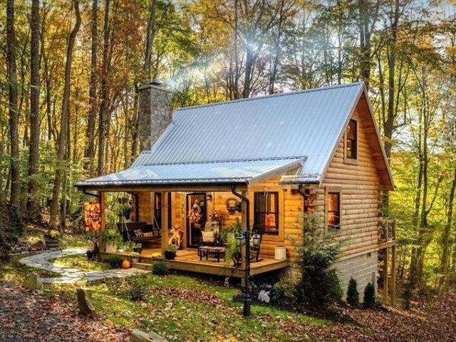 2 bedroom, Pounding Mill VA 24637 89533810