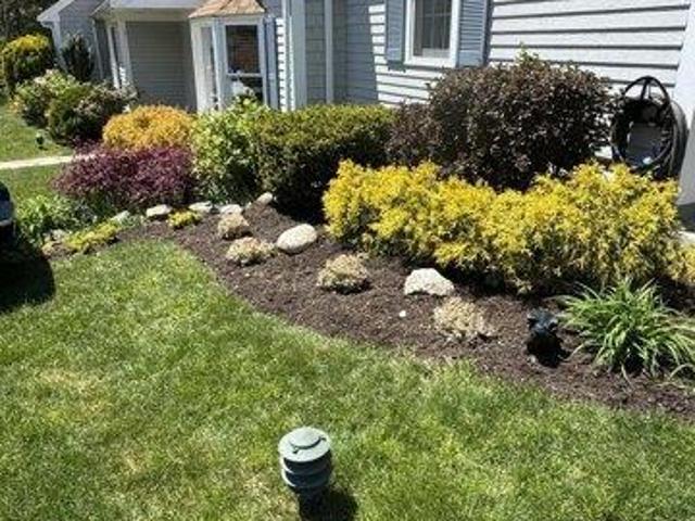 2 bedroom, Pocasset MA 02559 102370007