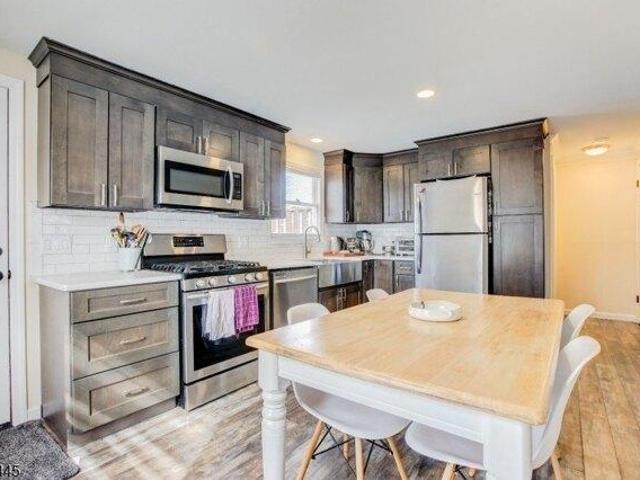 2 bedroom, Pompton Lakes NJ 07442 104690163