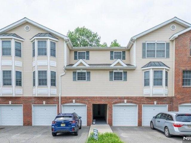 2 bedroom, Pompton Lakes NJ 07442 104869598