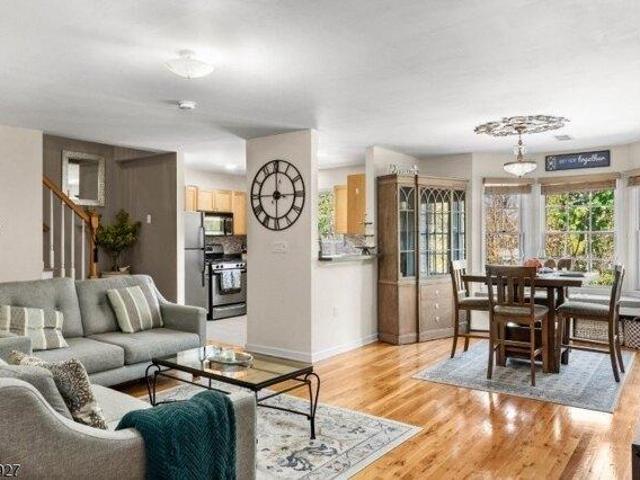 2 bedroom, Pompton Lakes NJ 07442 LS102729145