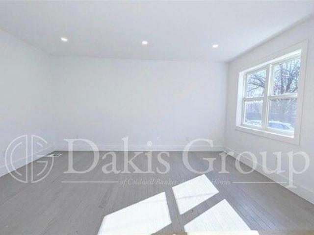 2 bedroom, Port Washington NY 11050 LS88874340
