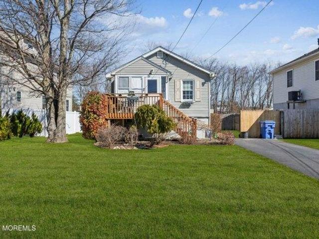 2 bedroom, Port Monmouth NJ 07758 101998317