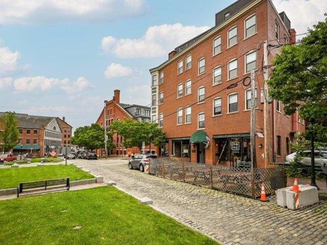 2 bedroom, Portland ME 04101 104300037