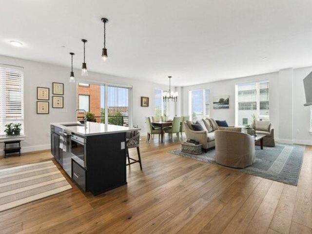 2 bedroom, Portland ME 04101 104719324