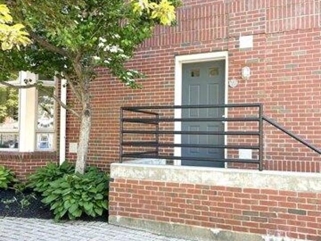 2 bedroom, Portland ME 04101 LS103102408