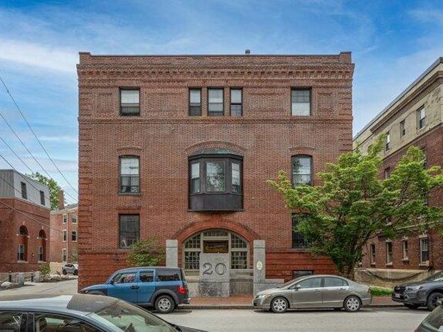 2 bedroom, Portland ME 04102 103072100