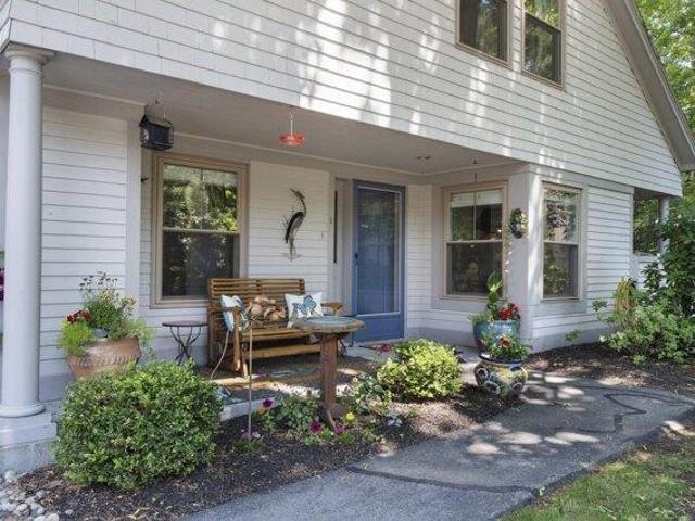 2 bedroom, Portland ME 04103 104689526