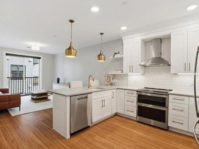 2 bedroom, Portsmouth NH 03801 105115591