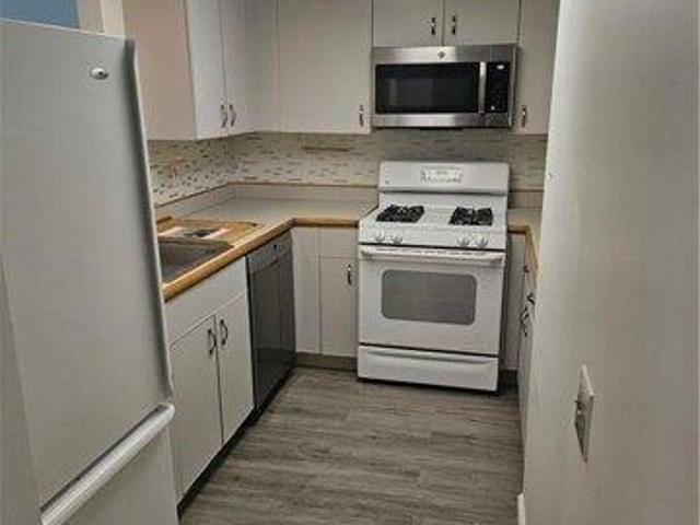 2 bedroom, Portsmouth RI 02871 101657578
