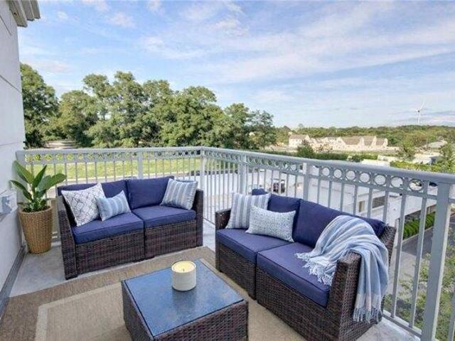 2 bedroom, Portsmouth RI 02871 103966893