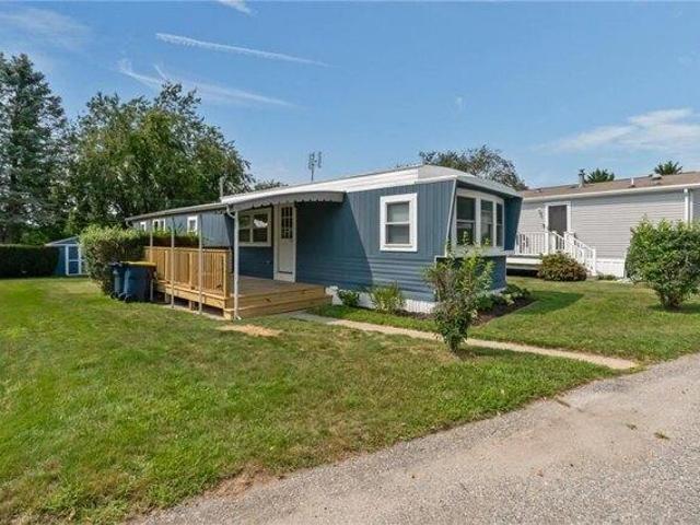 2 bedroom, Portsmouth RI 02871 105495442