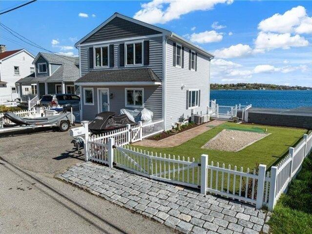 2 bedroom, Portsmouth RI 02871 LS102370608
