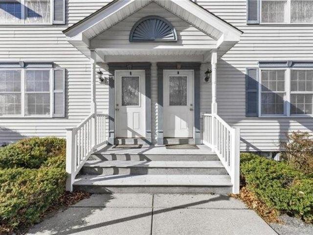 2 bedroom, Pawtucket RI 02860 102800102