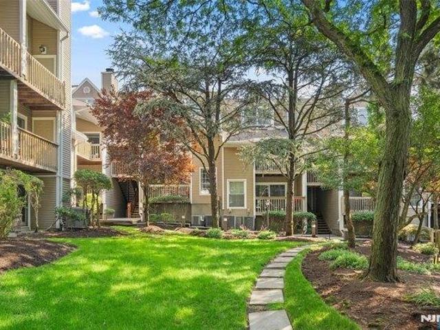 2 bedroom, Palisades Park NJ 07650 104905133