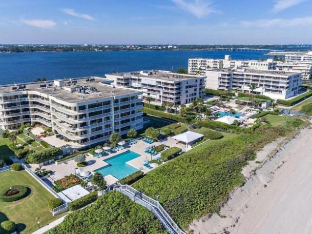 2 bedroom, Palm Beach FL 102587632