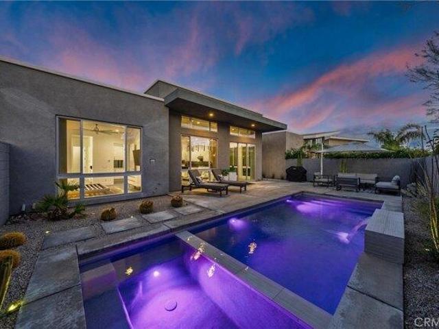 2 bedroom, Palm Springs CA 92262 LS89042151